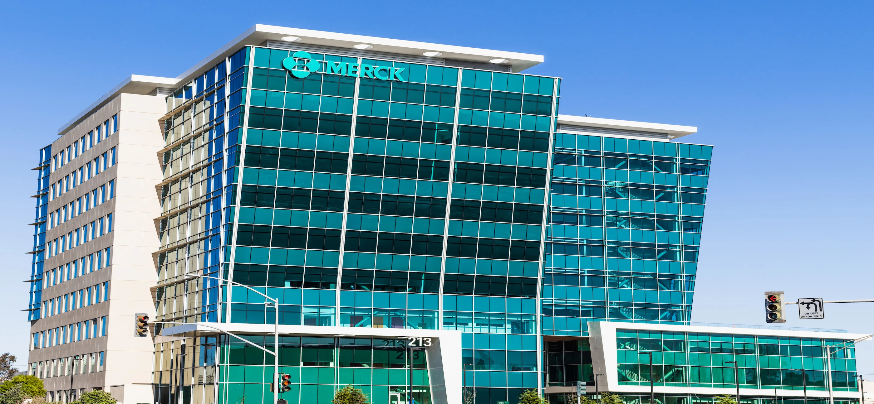 Merck CEO Ken Frazier Discusses a COVID Cure, Racism, and Why Leaders ...