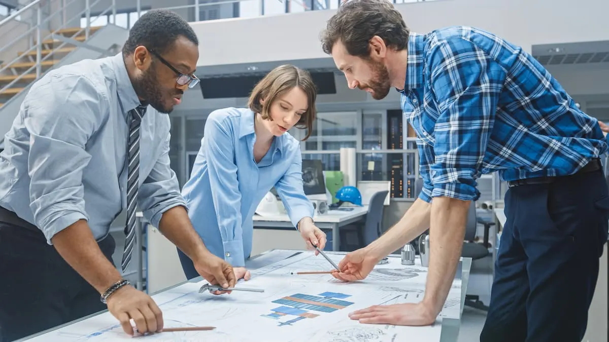 What Is New Market Disruption? 3 Examples | HBS Online