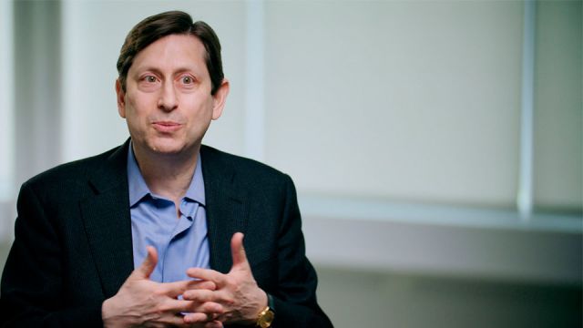 Professor David Moss: Strengthen - News - Harvard Business School